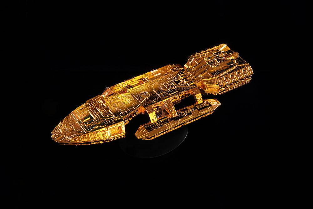 Battlestar Galactica: Battlestar Galactica (TOS) Limited Edition Gold ...