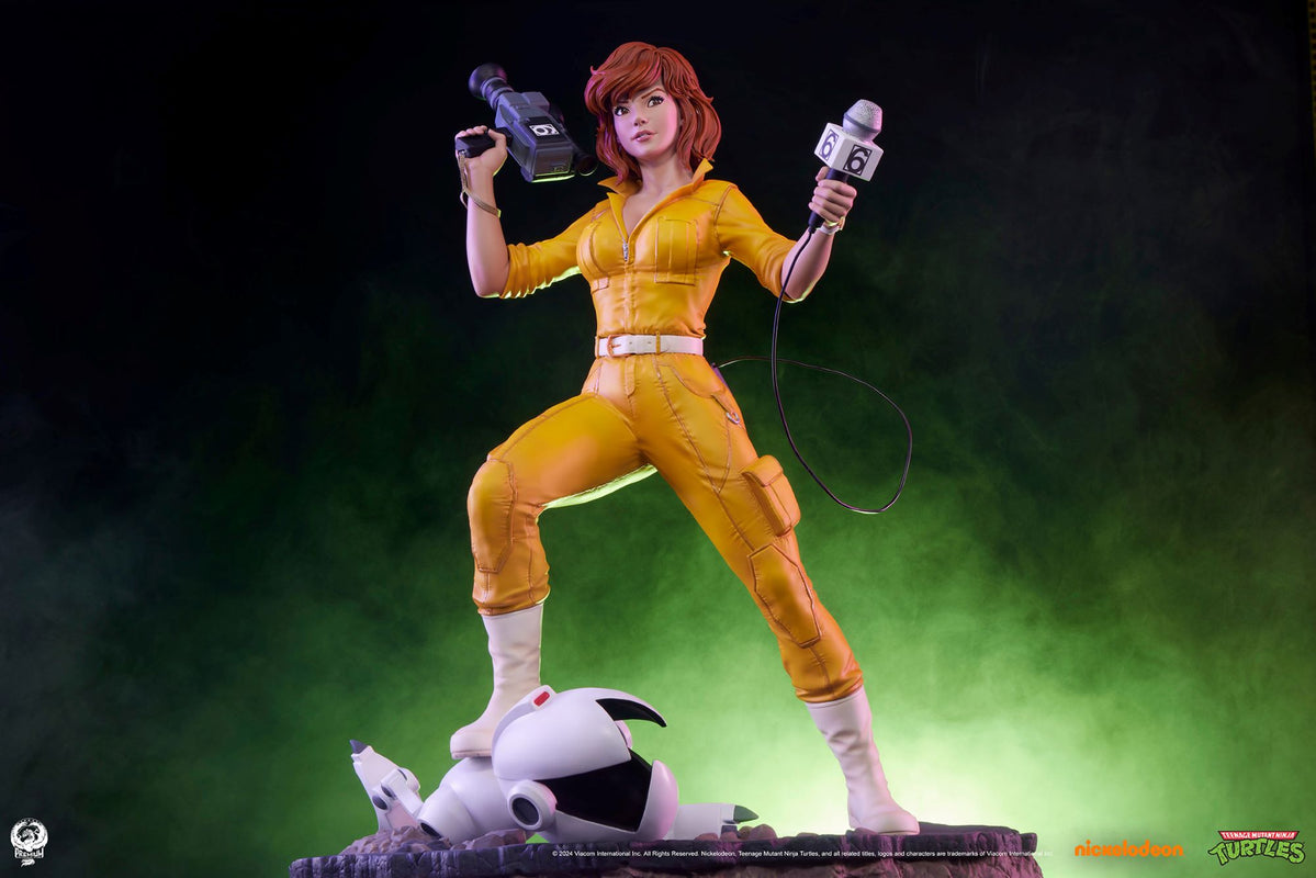 Teenage Mutant Ninja Turtles: April O’Neil — Secret Compass