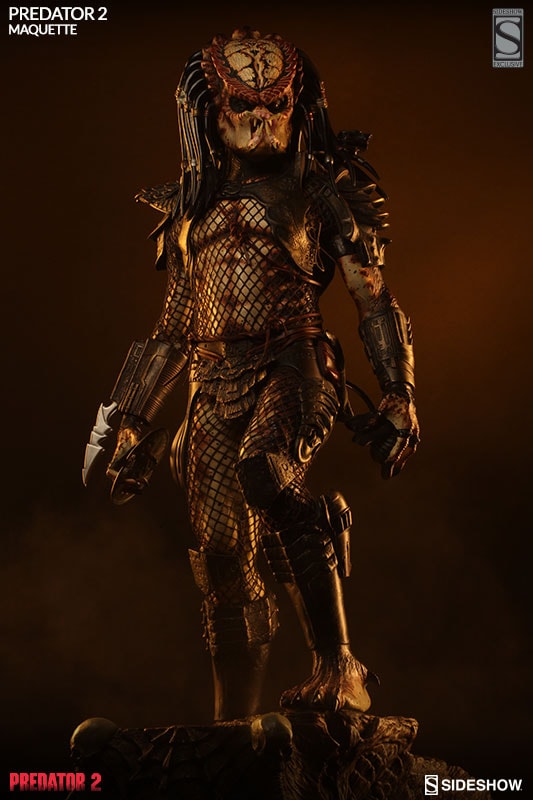 Predator 2: Predator Maquette Exclusive — Secret Compass
