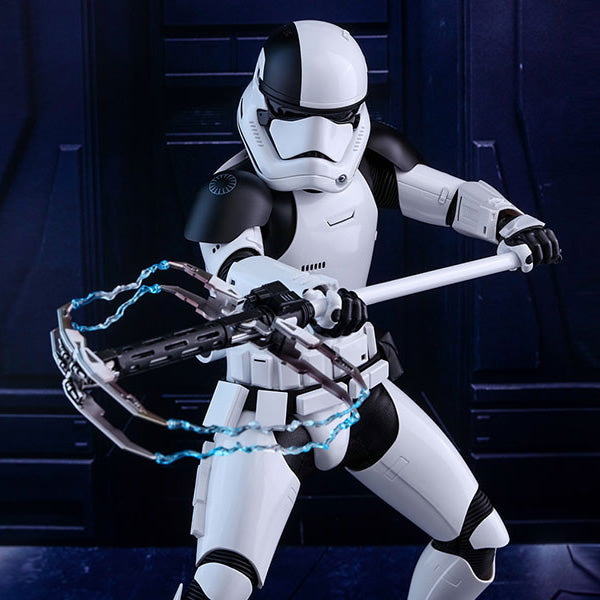 Executioner Stormtrooper Sixth Scale — Secret Compass